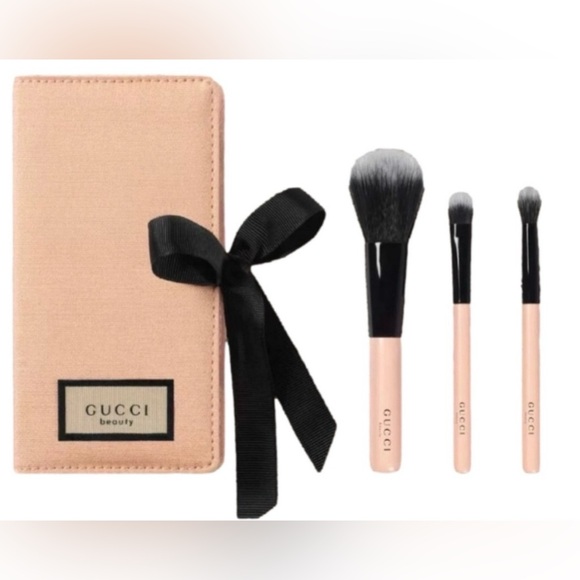 Gucci | Makeup | Gucci 3 Piece Brush Set | Poshmark